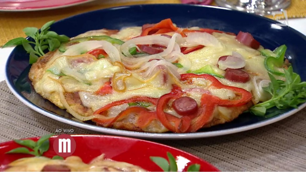 Pizza de macarrão instantâneo - TV Gazeta - Você por perto. Tudo certo!