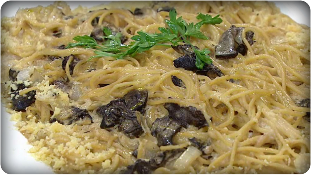 Macarrão ao funghi - Receita - TV Gazeta