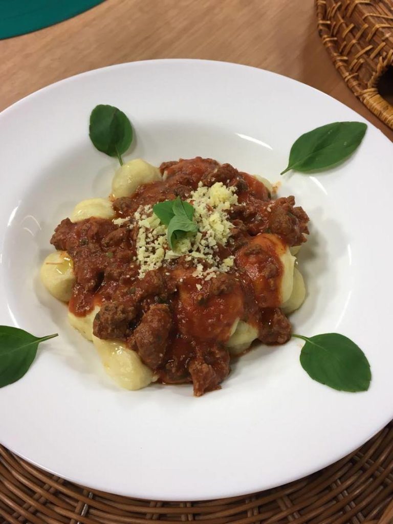 Nhoque recheado à bolonhesa - Receita - TV Gazeta