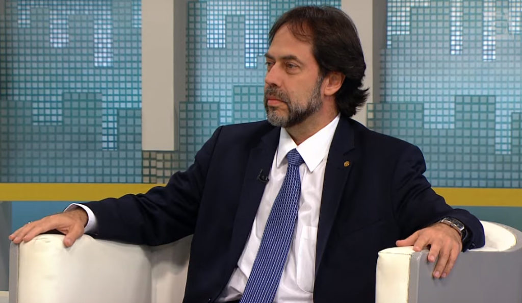 Maria Lydia entrevista o juiz Fernando Bartoletti, pres. da Apamagis ...