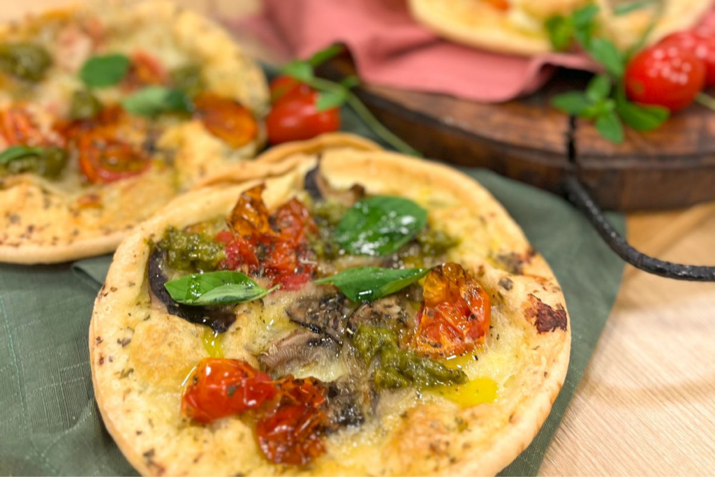 Pizza de tapioca com recheio de cogumelos e cebola - TV Gazeta - Você ...