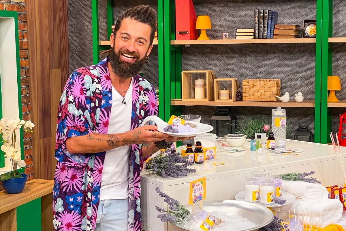 Lucre no Carnaval: Álcool gel com glitter - TV Gazeta - Você por perto ...